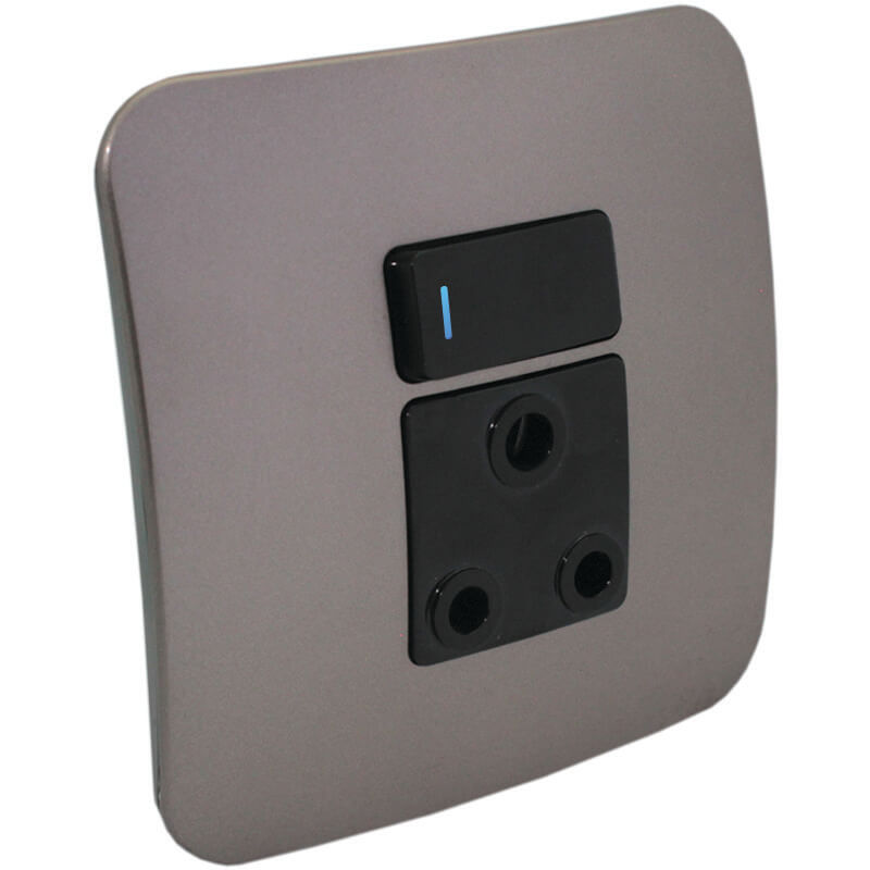 Single 16A RSA Socket Outlet with Indicator – Light Switches